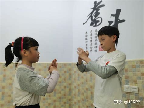 佛山咏春拳馆 佛山成人学咏春拳 佛山少儿青年学咏春拳 武术之乡 仁义咏春拳馆佛山千灯湖分馆 佛山咏春拳 知乎