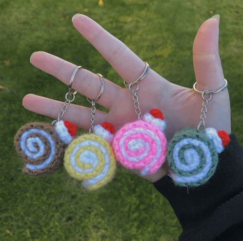 Made Some Swiss Roll Keychains Today Rcrochet