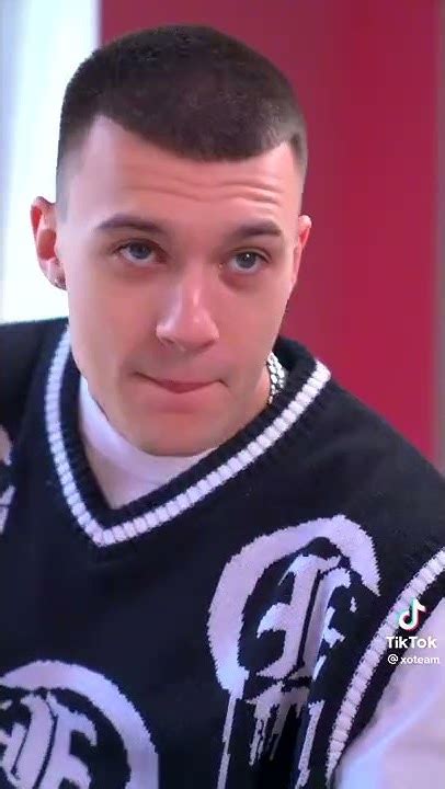 لب گرفتن نیکا فلاحی از پسر همسایه 😰💋 Youtube