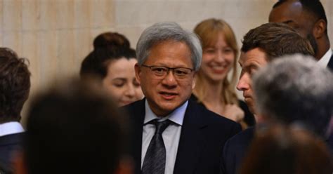 시총 2위 오른 젠슨황 삼성 Hbm 공급받을 것… 주가 탄력받나