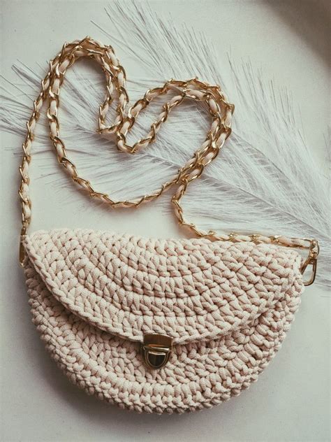 Вязанная сумочка из полиэфирного шнура Вязаные сумочки Сумочка Вязание