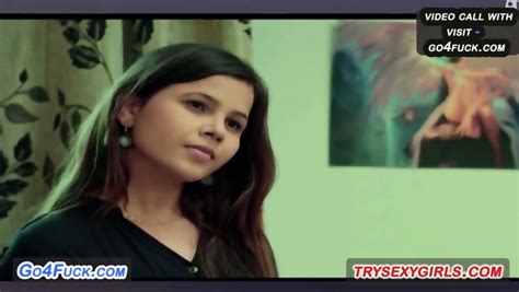 Phle Ek Ladki Ko Choda Phir Uski Bhen Ko Threesome Hard Sex Eporner