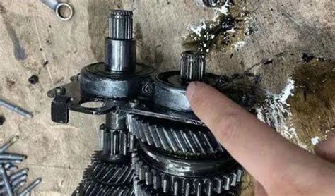 变速器产生异响的原因是什么 有驾