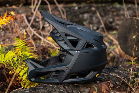Fox Proframe Rs Full Face Helmet Review Bikeradar