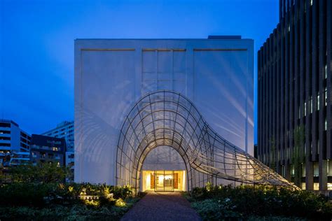 隈研吾＋村上春樹－早稻田大學「國際文學館」 獨家收藏的異想世界 Xinmedia欣傳媒｜最懂生活的咖