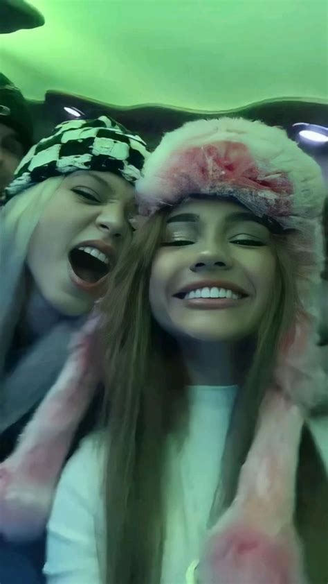 Валя и Юля 🤍🖤🩷🤎