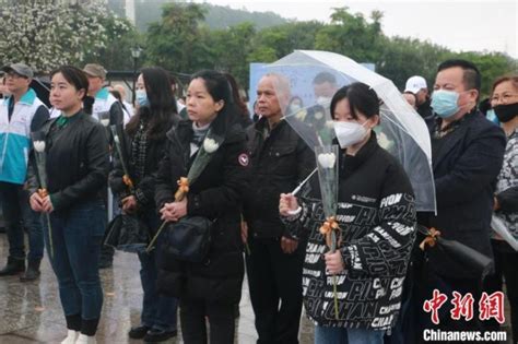 广西柳州各界缅怀人体器官捐献者 家属含泪诉哀思新闻频道中国青年网