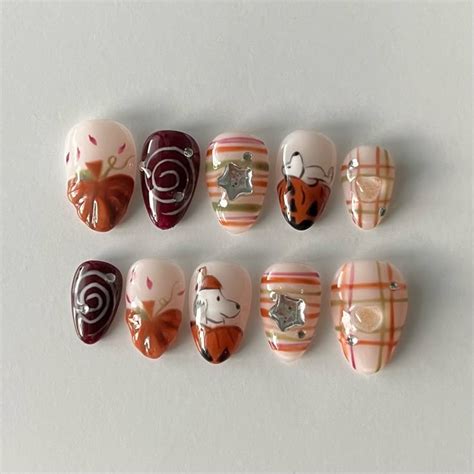 Samantha⭒toronto Nail Artist On Instagram Snoopy Fall Nails These