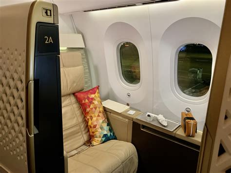 Emirates Airbus A380 First Class Wasmh