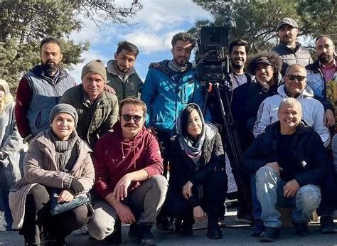 همشهری آنلاین رامبد جوان و همکارانش در پشت صحنه فیلم زودپز تصاویر