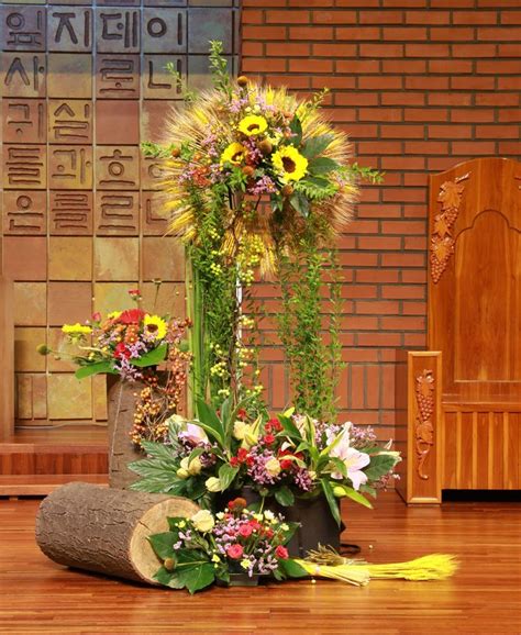 Flower에 있는 Yau Wing Chi님의 핀 꽃꽂이 꽃꽂이 디자인 꽃장식