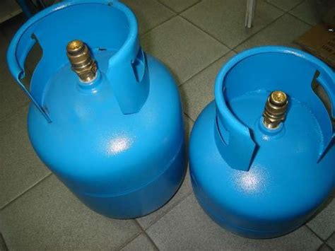 Мъж е с изгаряния по лицето и тялото след ремонт на газова бутилка Gabrovo News