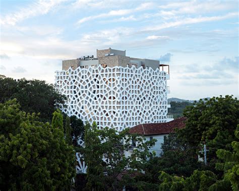 White Latticed Screens Encase Apartment Block In Kenya By Urko Sanchez