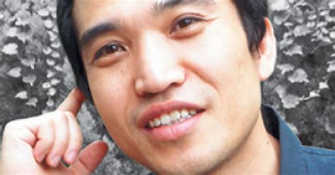 [정철훈의 현대시 산책 감각의 연금술] ① 시인 황병승