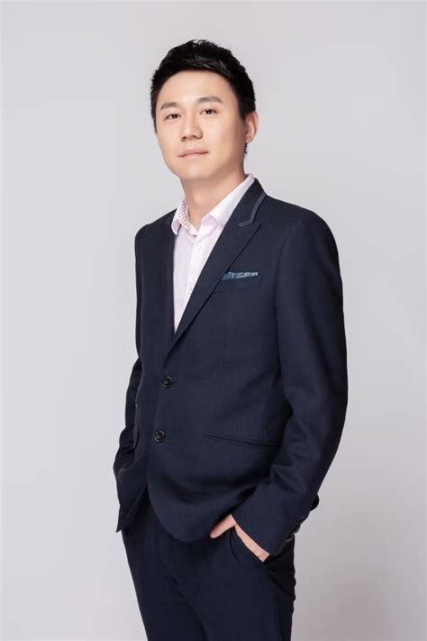 专访|张昕:打破刻板印象,减少对老年人 去人化的歧视”新浪财经新浪网 专访|张昕:打破刻板印象,减少对老年人 去人化的歧视”新浪财经新浪网