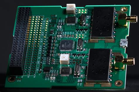 Uhf Vhf Transceivers Mission Critical Defence And Space Technology Partner