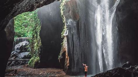 렘푸양 사원 천국의 문 물의 궁전 레렝 아궁 그네 고아 라자 폭포인도네시아 Kkday
