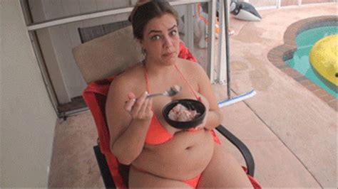 Katie Cummings Eats Ice Cream And Gets Oil Rubbed On Her Belly Hd1080 Wmv Fetish Cartel