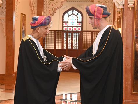 ٢٠٢٤٦١٧ أدى صاحب السمو السيد فهد بن محمود آل سعيد نائب رئيس الوزراء لشؤون مجلس الوزراء صلاة