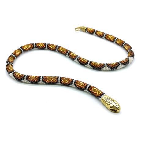 Колье чокер Змея жгут из бисера бежевый золотой в интернет магазине Ярмарка Мастеров по цене