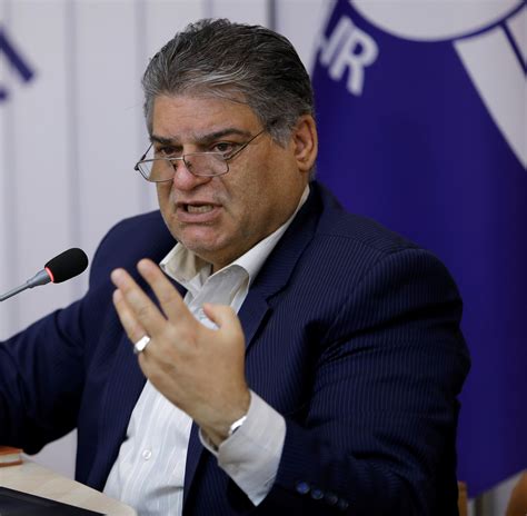 سایت شخصی دکتر صفاری نیا معرفی و سایت شخصی دکتر مجید صفاری نیا