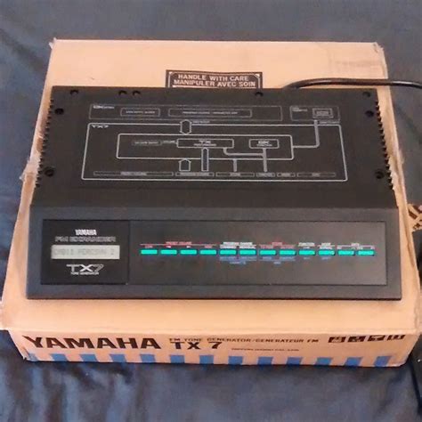 Yamaha Tx7 Dx7 Vintage Fm Synth Module With Box Reverb