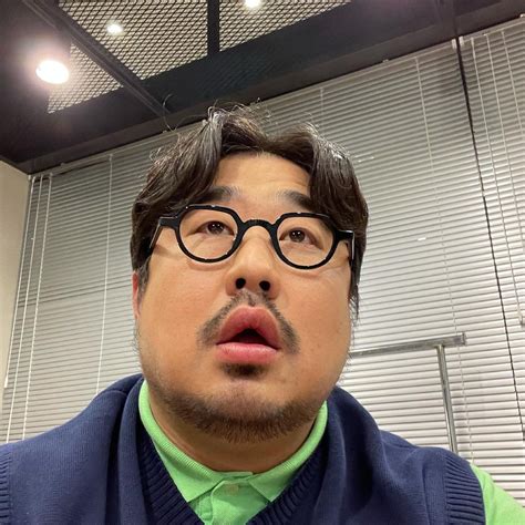 강재준 다이어트 30kg 감량 목표볼 살이 홀쭉 인스타
