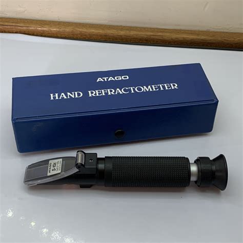 Atago Hand Refractometer S 10e Salt 0 10 Made In Japan Mint Condition