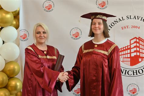 International Slavic University • Меѓународен Славјански Универзитет Проректорката за настава