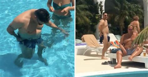 Mans Friends Prank Him With Dissolving Swim Trunks In Hilarious Viral