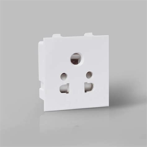 6A 2 3 Pin Universal Socket With Shutter 10133 At 53 5 Piece Bawana New Delhi ID