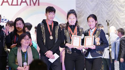 “Бишрэлт групп хөгжлийн бэрхшээлтэй шилдгийн шилдэг авьяаслаг хүүхдүүд ийг баярлууллаа