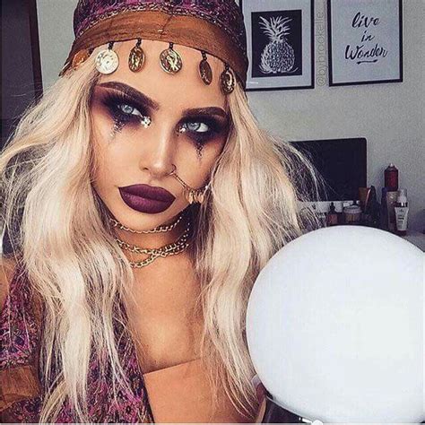 Crystal Ball Psychic Reader Make Up Halloween Make Up Looks Diy