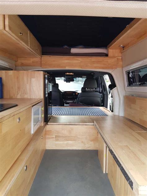 중고직거래 렉스턴스포츠칸 기반 구조변경 캠핑카 판매합니다