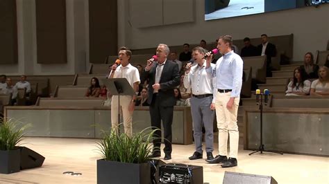 Он придёт во мгновение ока | Групповая песня - YouTube