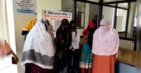 Sex Racket Exposed In Sagar Prince Hotel 4 Girls And 4 Men Arrested Mpsn Sex Racket होटल में