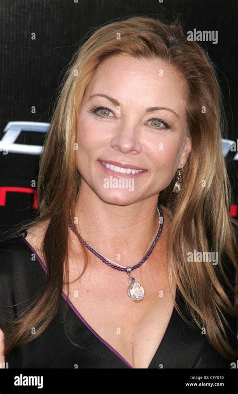 Theresa Russell