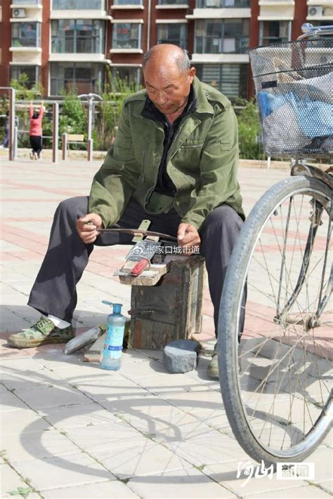 张家口市磨剪子戗菜刀手艺人的坚守