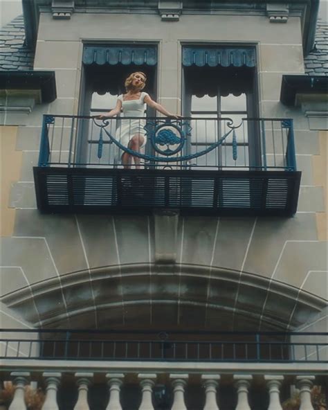 Taylor Swift Blank Space Music Video Blank Space Taylor Swift Space