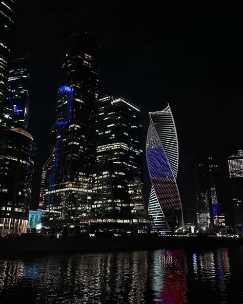 Москва Ночная Москва Travel Picture Ideas Travel Aesthetic Travel Pictures