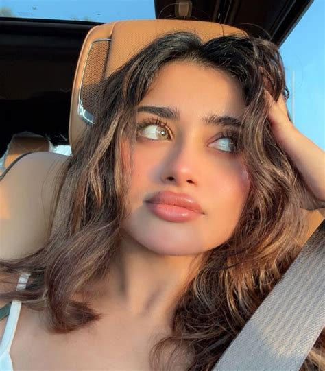 Anoud Almanama ‎ اللهم اشفِ أبي وعافه واجعل في آلامه أجرًا له، ربِّ