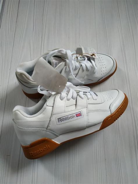 Жіночі кросівки — ціна 1750 грн у каталозі Кросівки Купити жіночі речі за доступною ціною на