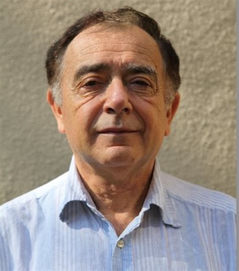 Артур Кордон • Автор • Издателство Изток Запад