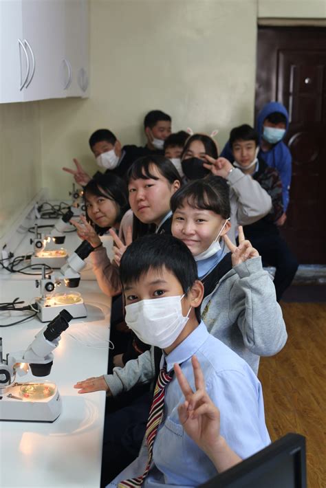 “Өсвөр үеийнхэн Байгаль орчин ба хууль” төсөл хэрэгжиж 5000… Монгол Улсын Их Сургууль