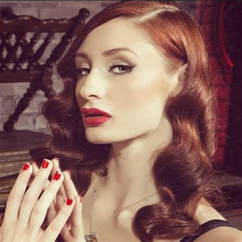 Violet Monroe She Likes Fashion