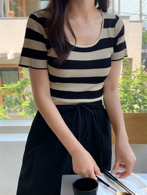 케이클럽 기획특가 여름💙 메리지 스트라이프 유넥 반팔 니트