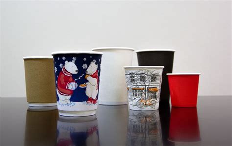 Бумажные стаканчики для кофе