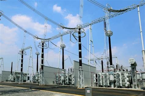 再现大国实力，打造百万千伏高压输电线路，1度电仅256克燃煤 知乎