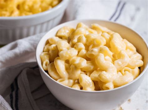 How To Make Kraft Mac And Cheese Better 8 Easy Tricks Insanely Good