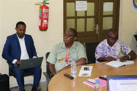 Reunion Trimestrielle De Suivi De La Distribution Des Preservatifs Pnls